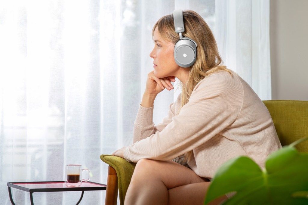 Neurables Launches Brain-Tracking Headphones to Boost Focus and Combat ...