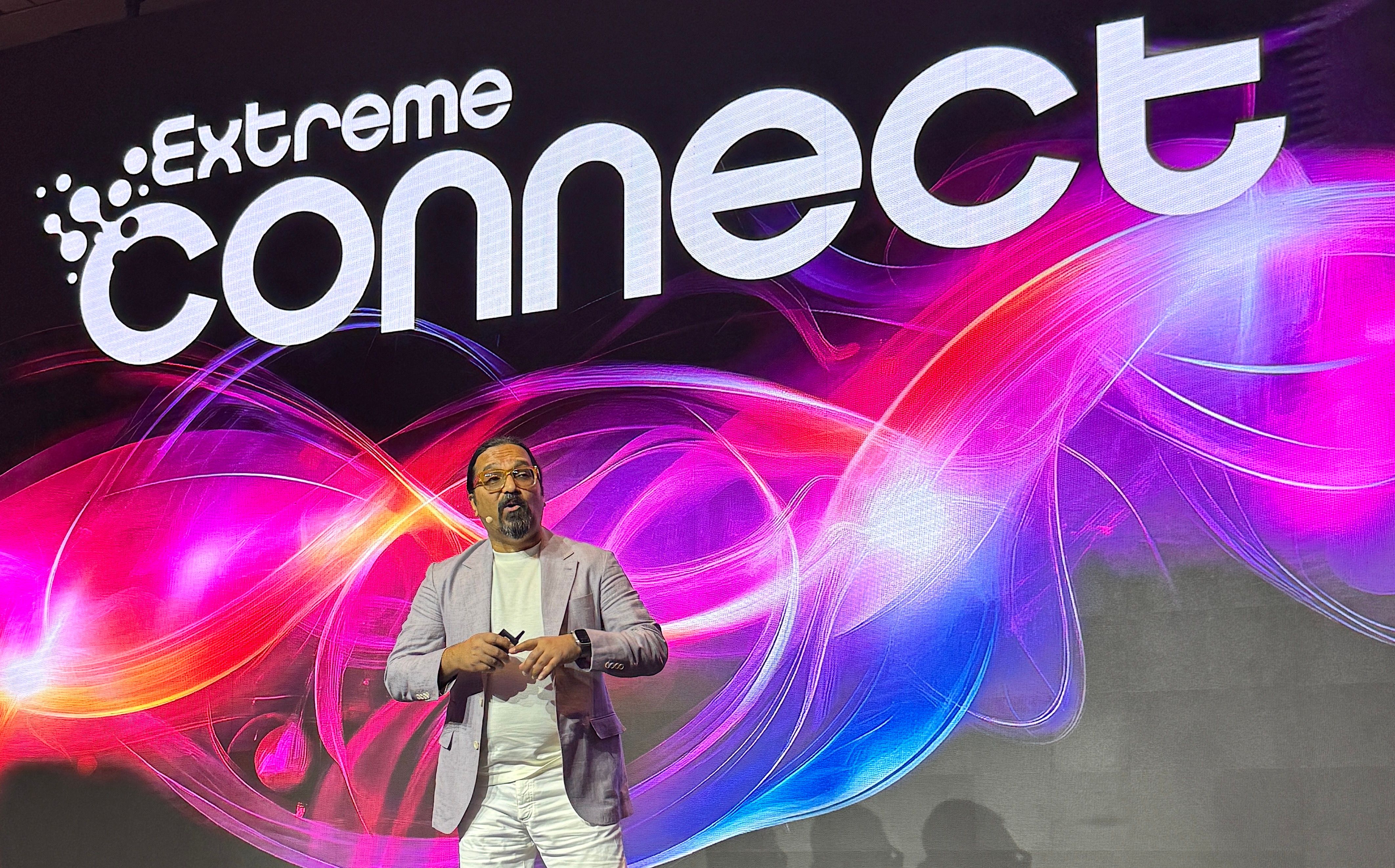 Extreme Networks Unveils AI-Powered Platform ONE at Connect 2025