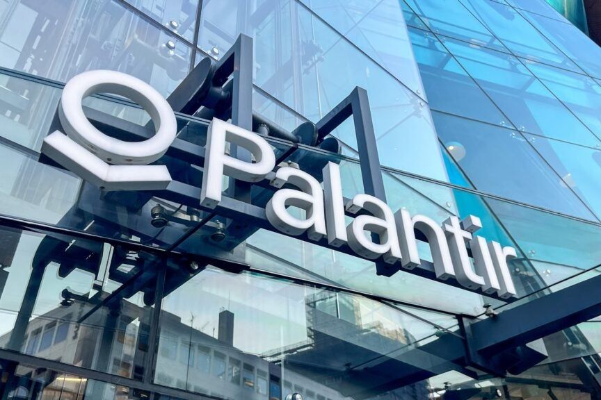 Palantir's Stock Surges on $795 Million Army Contract Modification for ...