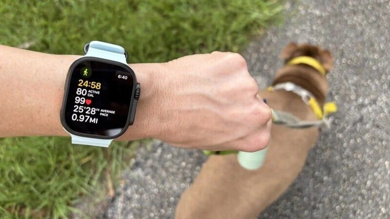 Apple Abandons Camera-Equipped Apple Watch Plans, Shifts Focus to AI ...
