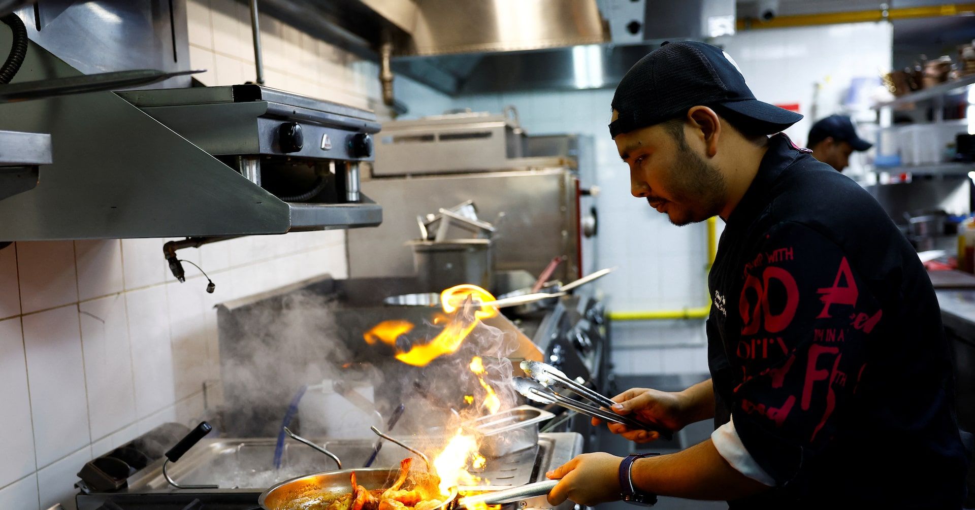 Dubai's WOOHOO Restaurant to Debut AI Chef 'Aiman' in Futuristic Dining ...
