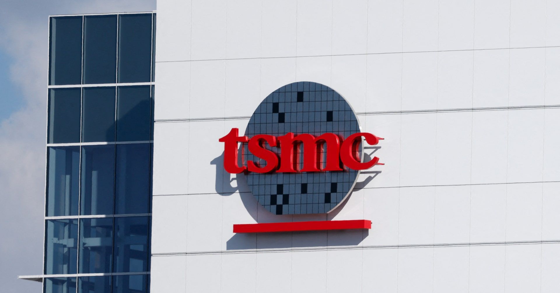 TSMC's Q2 Profit Soars to Record High Amid AI Chip Demand Surge