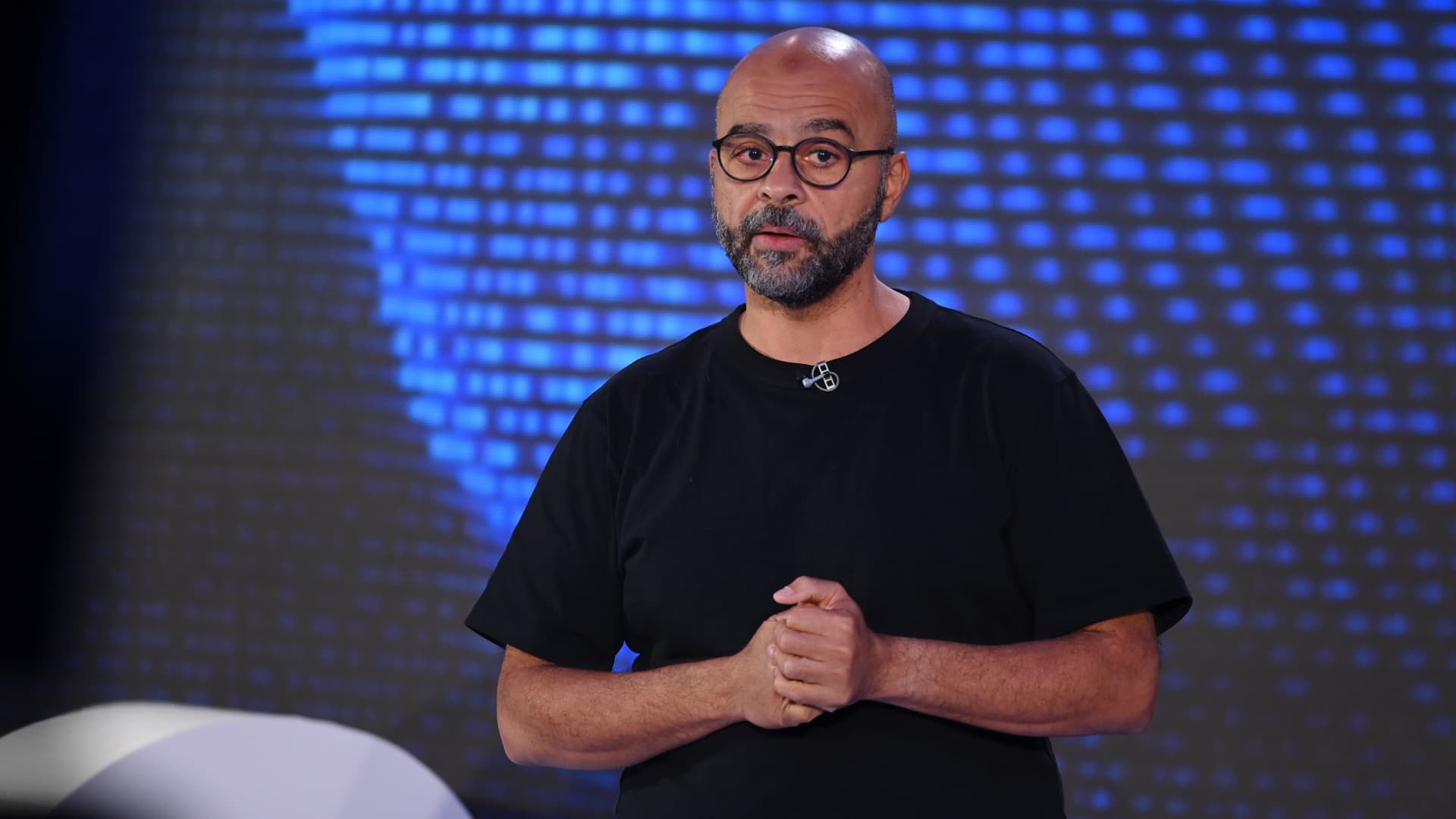 Ex-Google Exec Warns: AI Will Displace Jobs Across All Levels ...