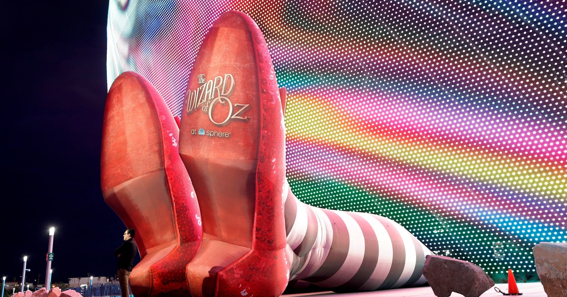 AI Reimagines 'The Wizard of Oz' for Las Vegas Sphere: A Landmark ...
