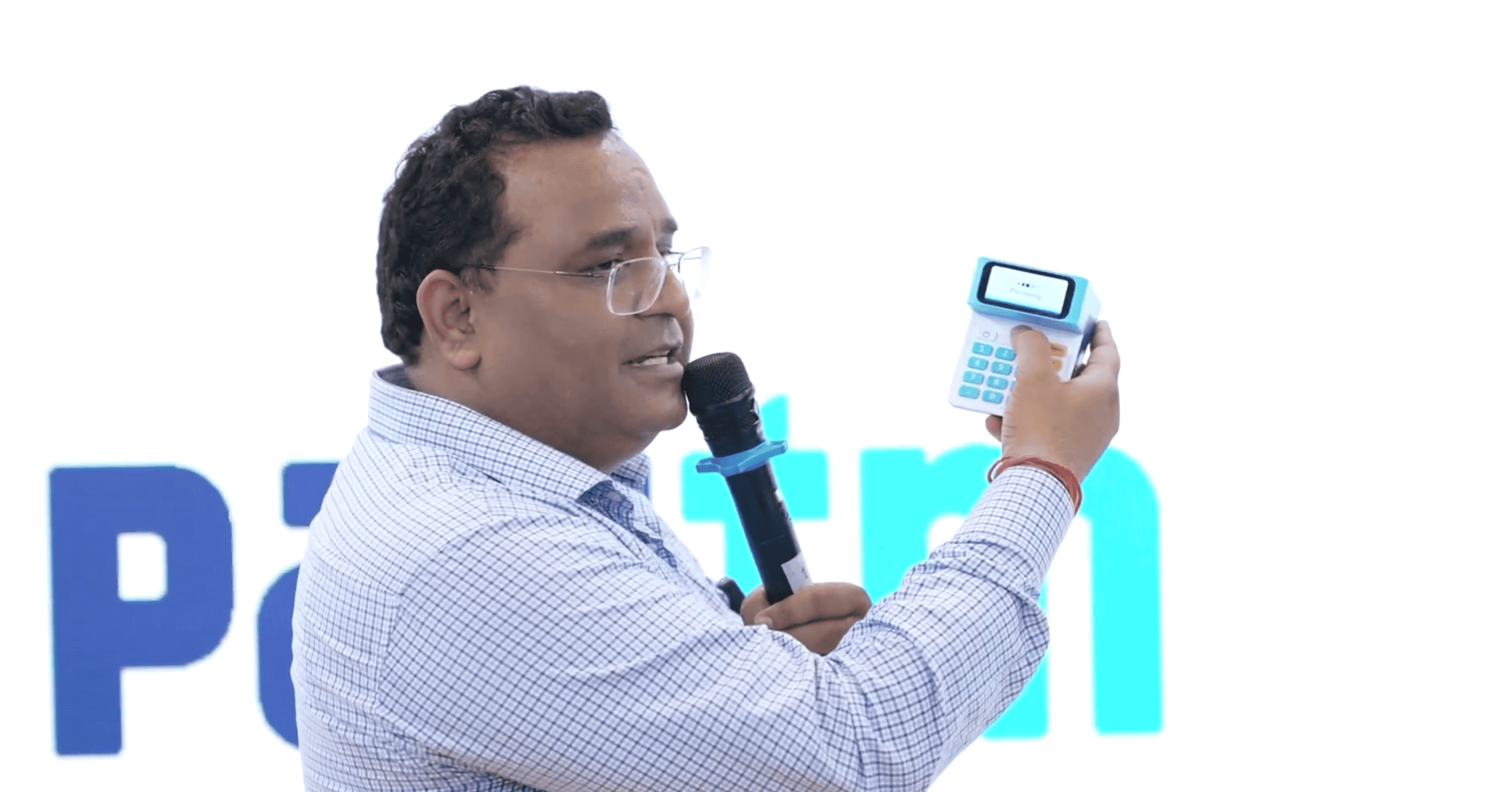 Paytm Revolutionizes Merchant Technology with AI-Powered Soundbox