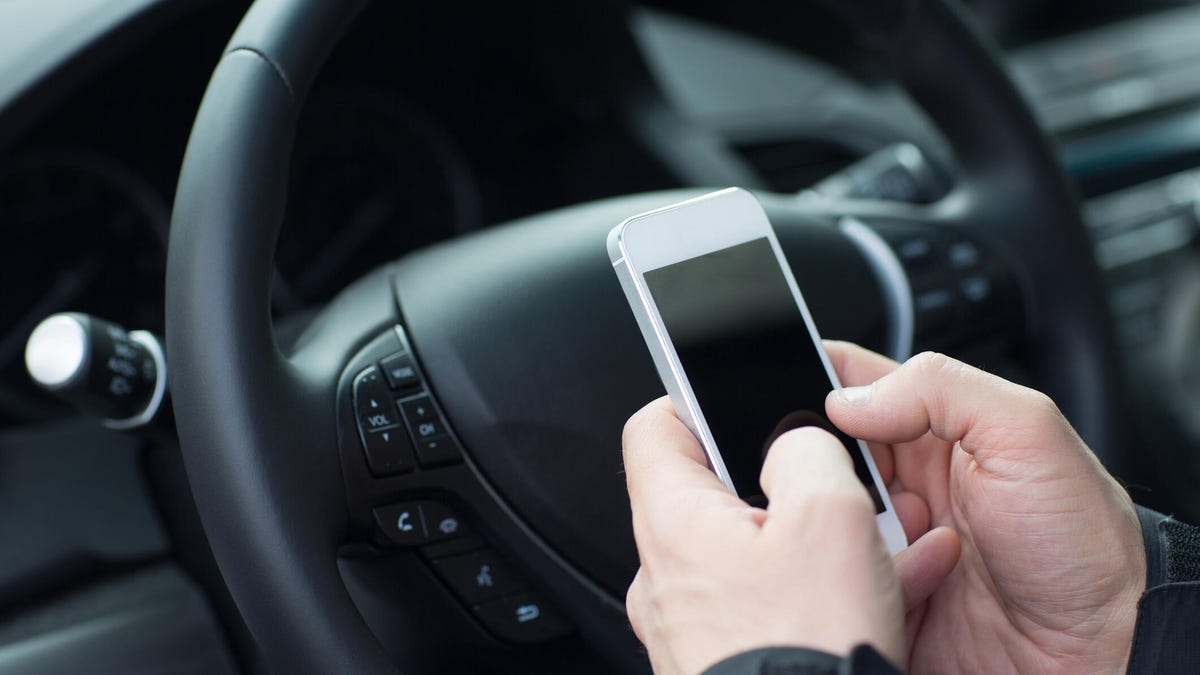 Uber Drivers Take on New Role: Training AI Models for Extra Cash