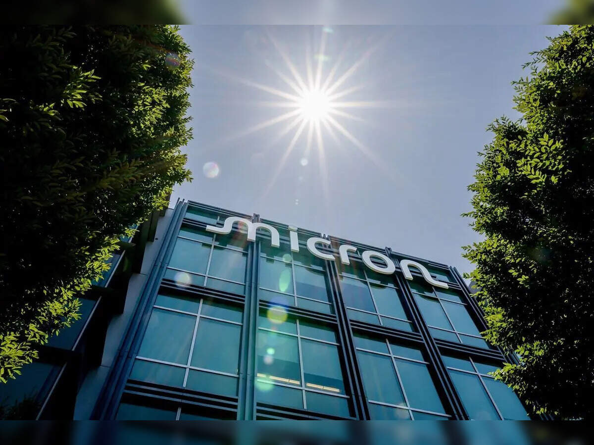 Micron Exits Consumer Business to Focus on AI