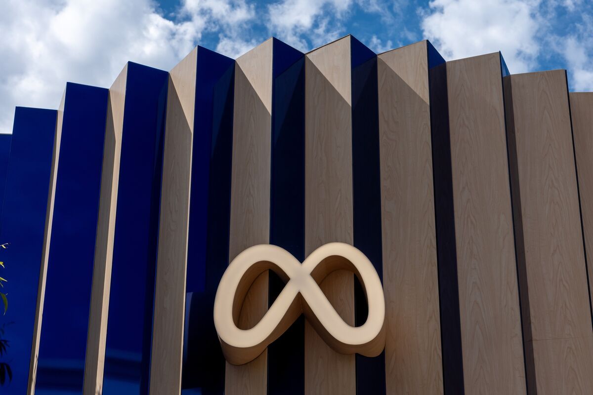 Meta Layoffs Hit Reality Labs as AI Takes Priority