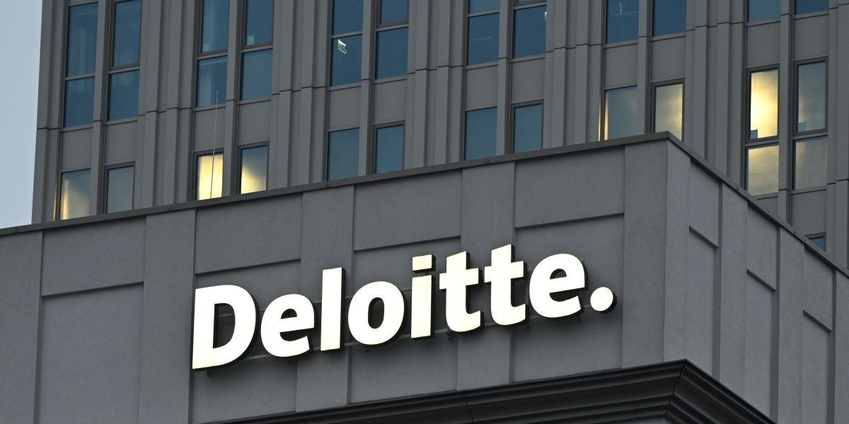 Deloitte Job Titles Overhaul: AI Reshapes Big Four