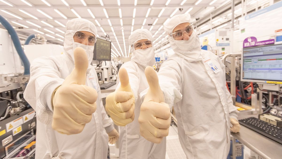 Nvidia Eyes Intel Foundry for AI Chips Production