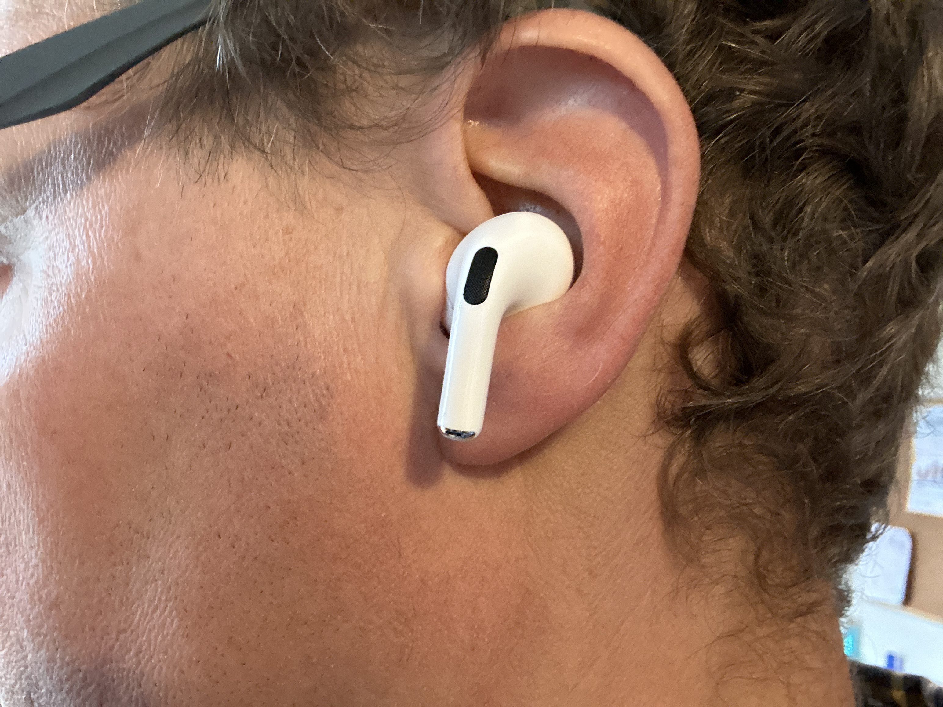 AirPods Pro Cameras: Spatial Awareness & AI Features