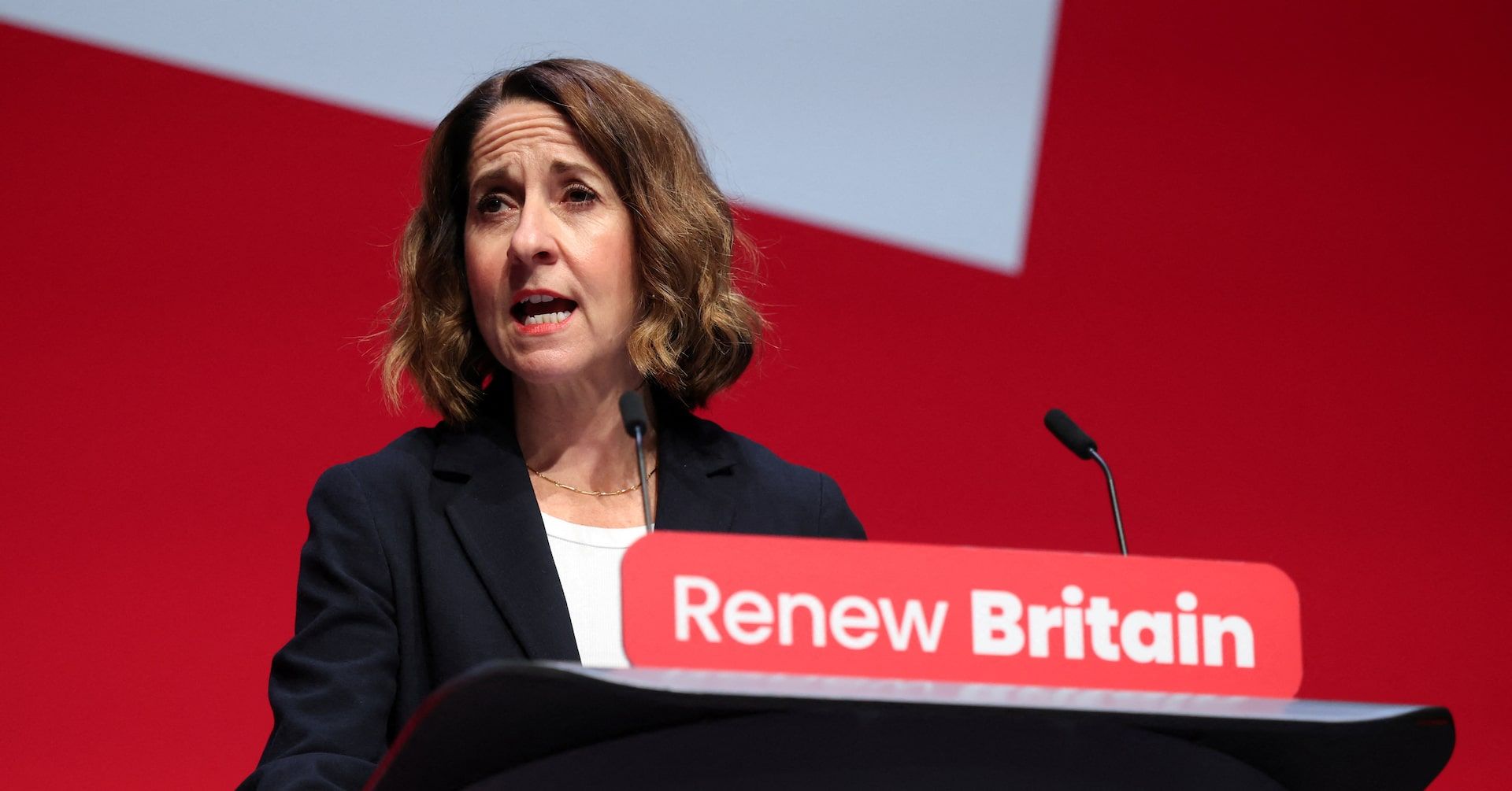 UK Government Eyes AI Content Labelling, Copyright Reforms