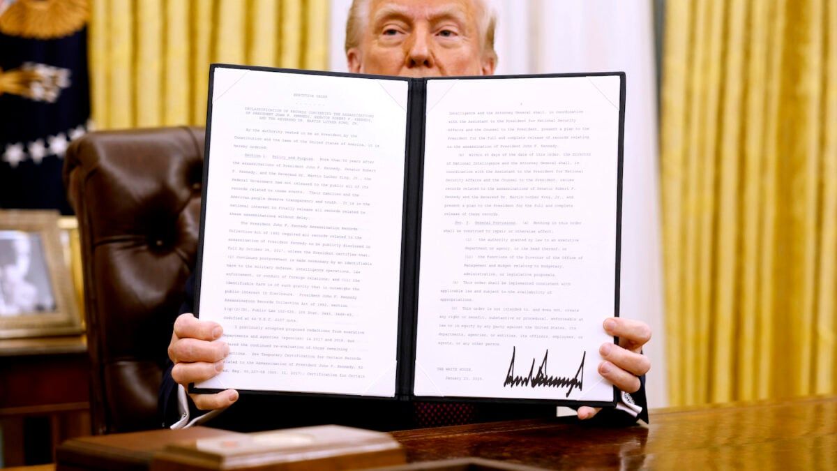 Trump AI Executive Order: Voluntary Framework Emerges