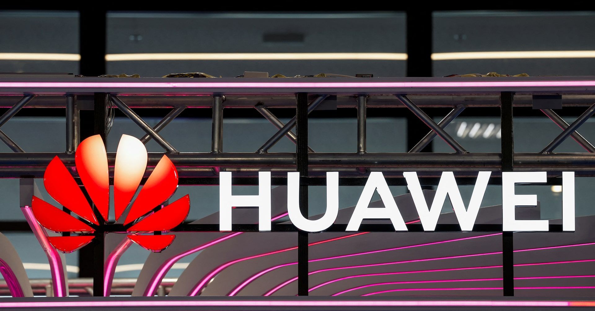 Huawei Chip Development Defies US Sanctions