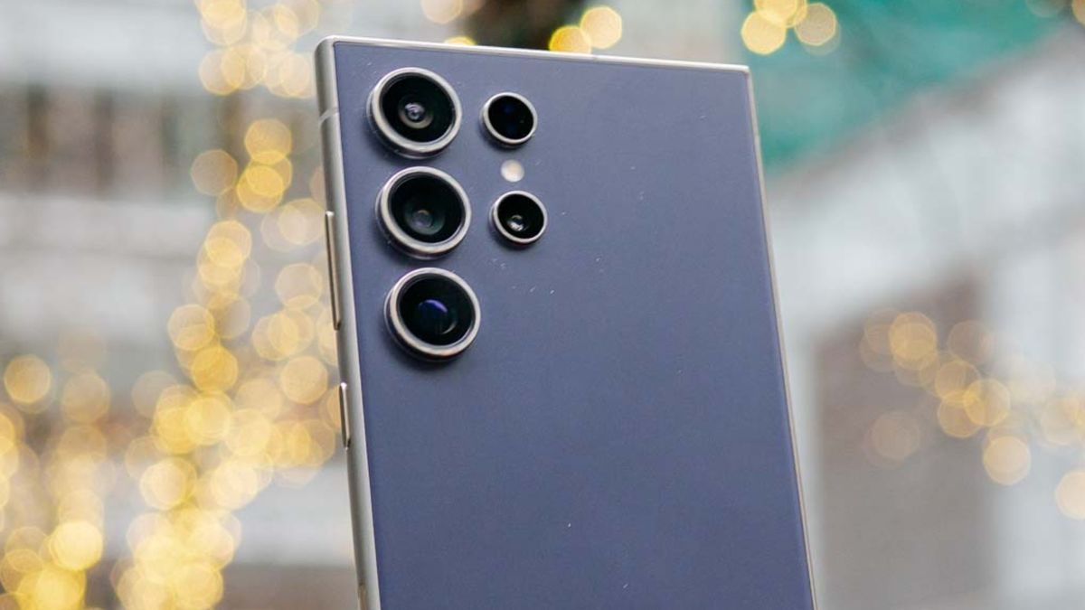 Samsung Developing AI-Powered Call Summary Feature for Galaxy Phones