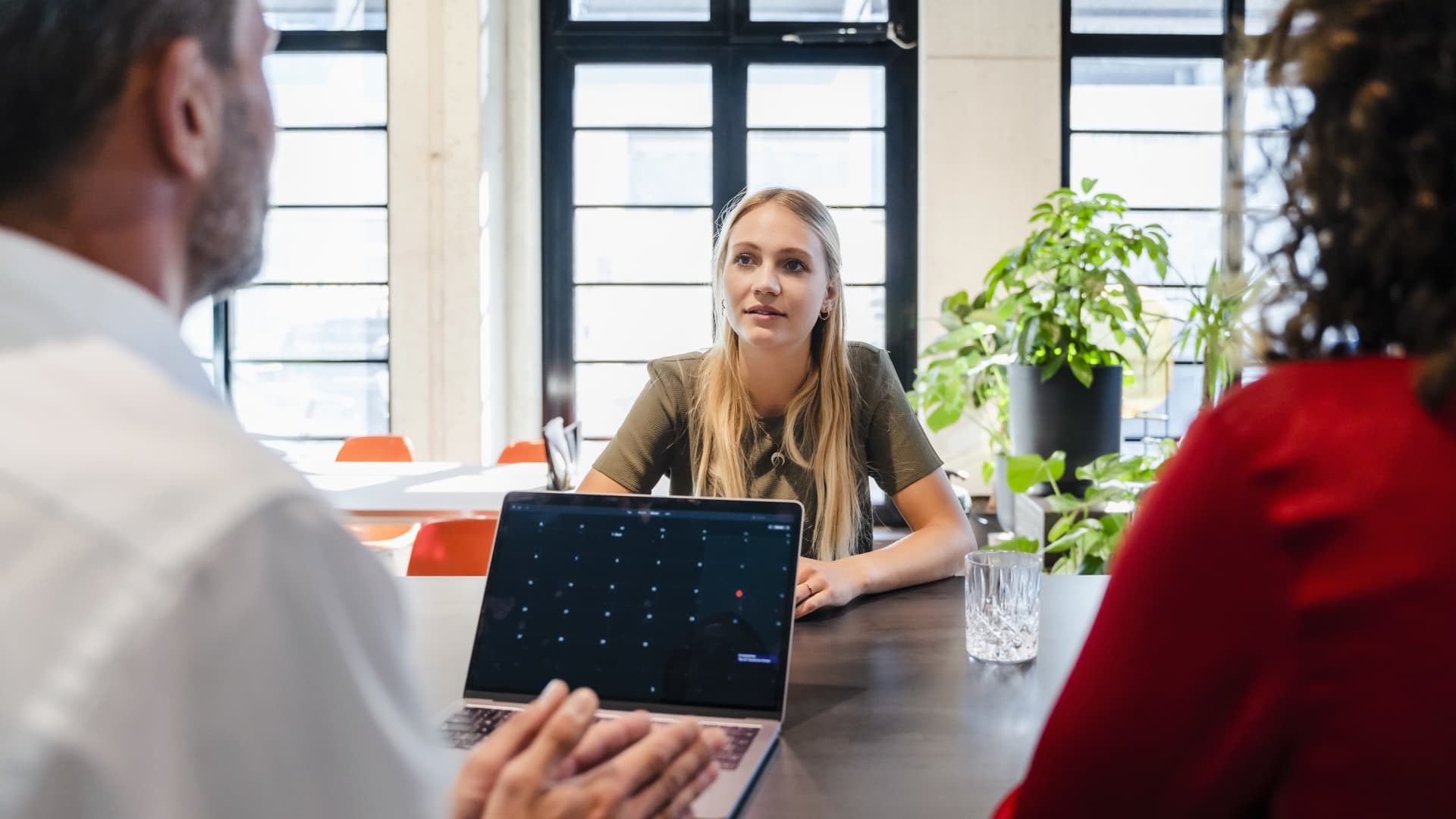 Crusoe Energy Sells Bitcoin Mining Unit to NYDIG, Shifts Focus to AI Infrastructure