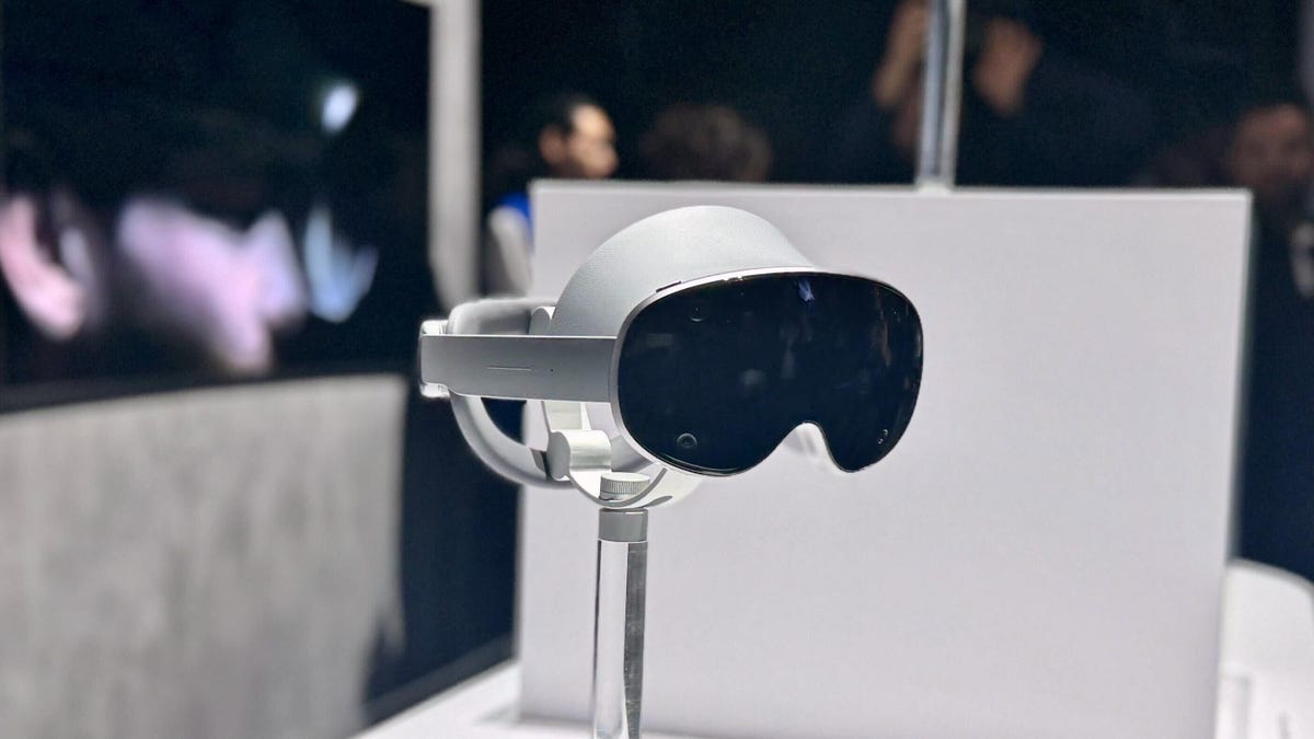 Google Unveils Android XR: A New Era of AI-Powered Smart Glasses and XR ...