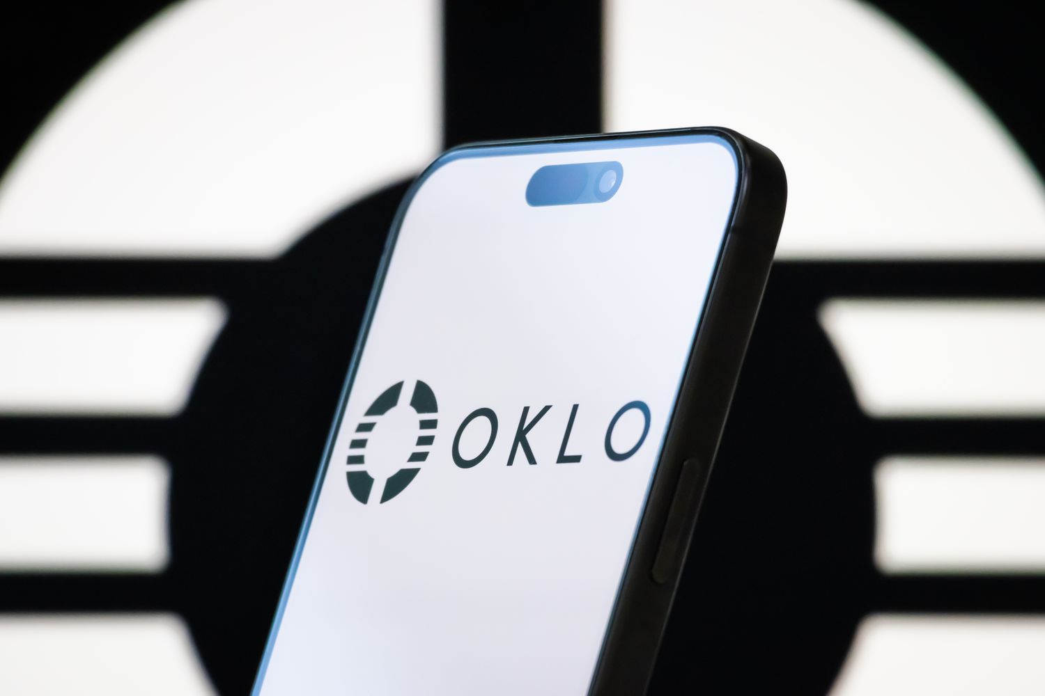 Oklo's Nuclear Microreactors: Powering the Future of AI and National ...