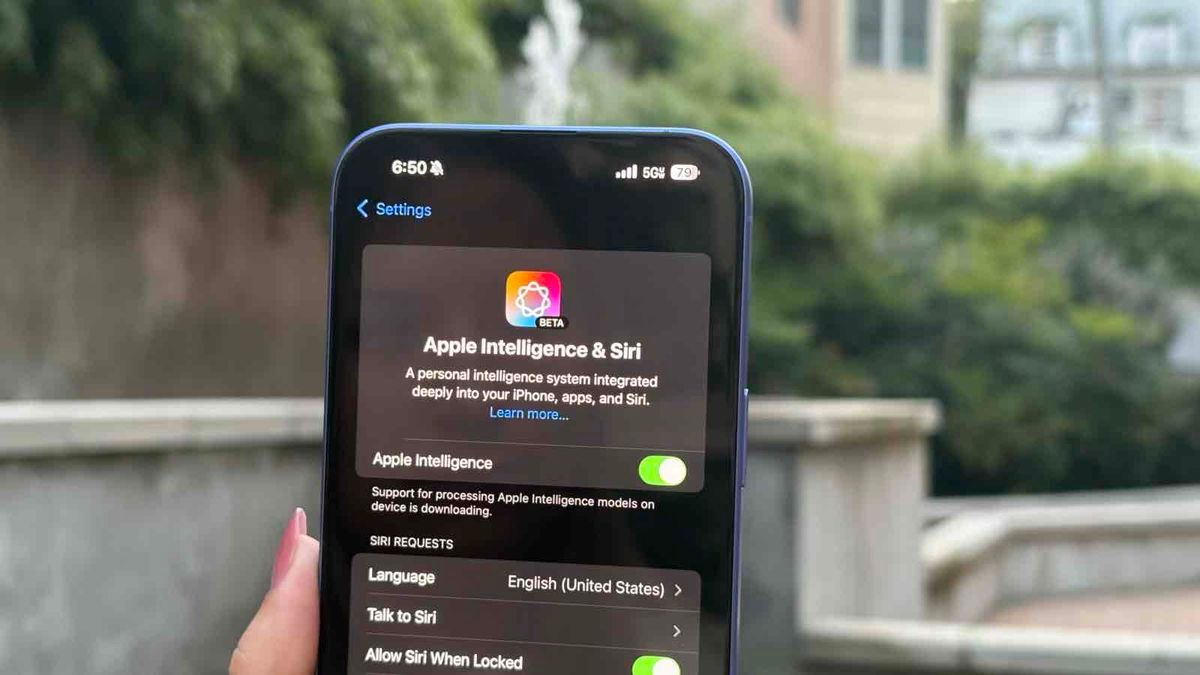 Apple Intelligence Rollout: Waitlist System Explained for iOS 18.1 Users