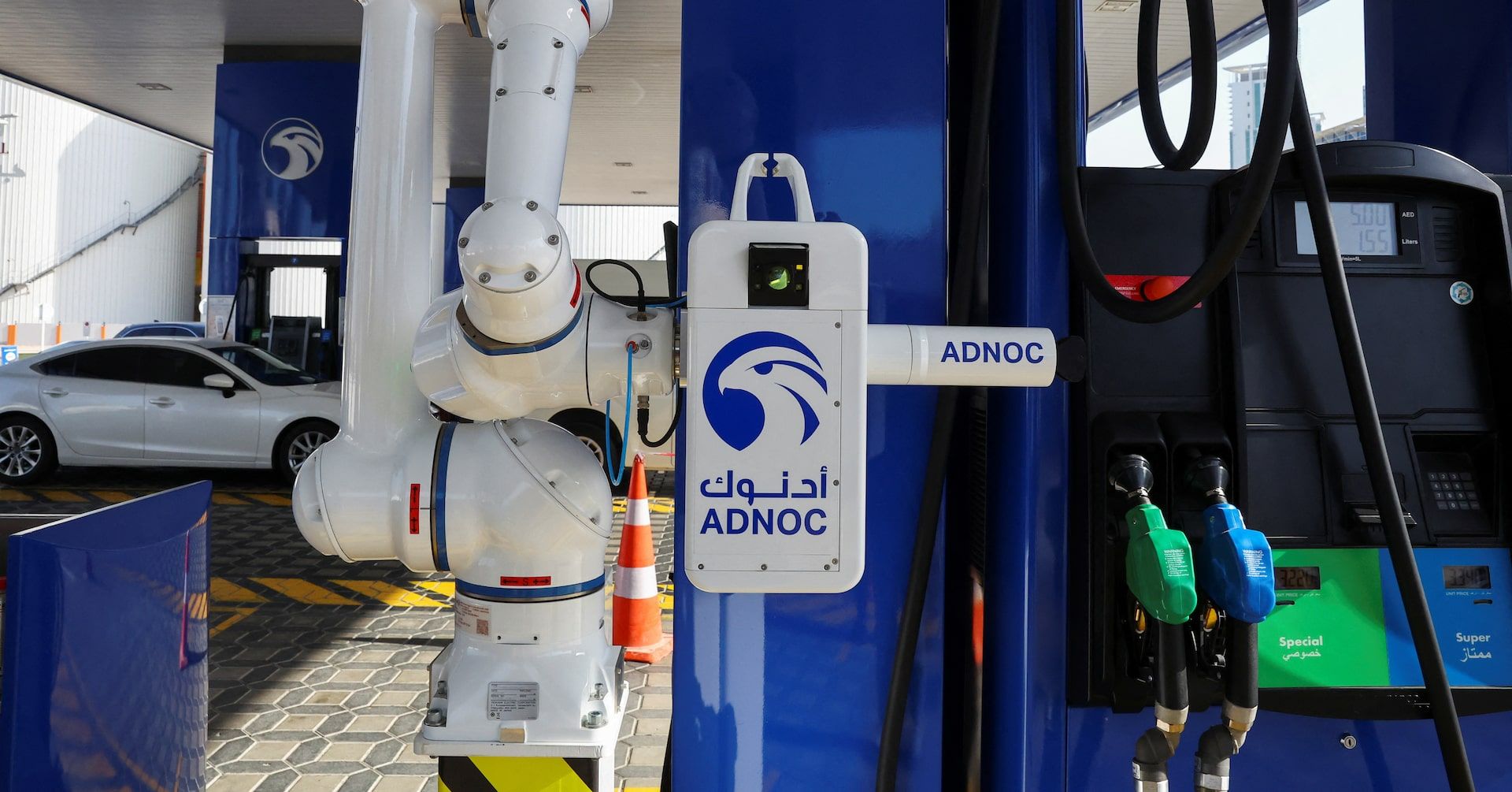 ADNOC and AIQ Launch Groundbreaking Agentic AI Solution for Energy Sector